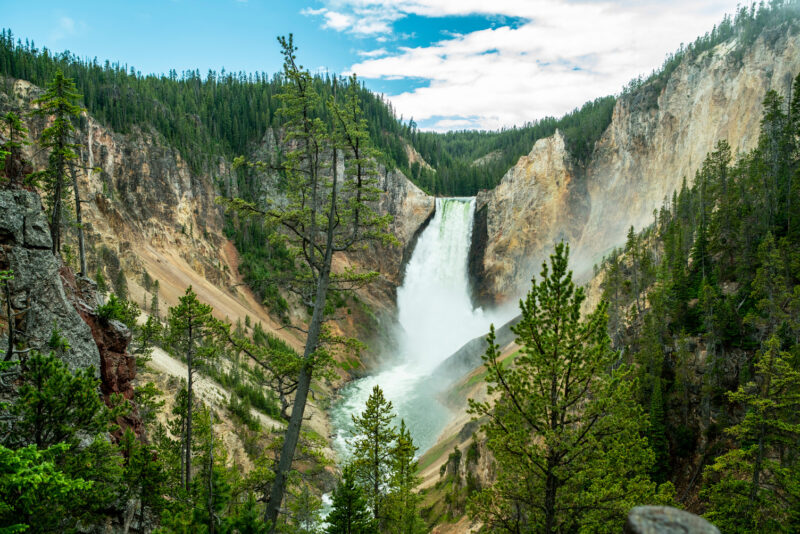 Descubre la belleza del Parque Nacional de Yellowstone Estados Unidos