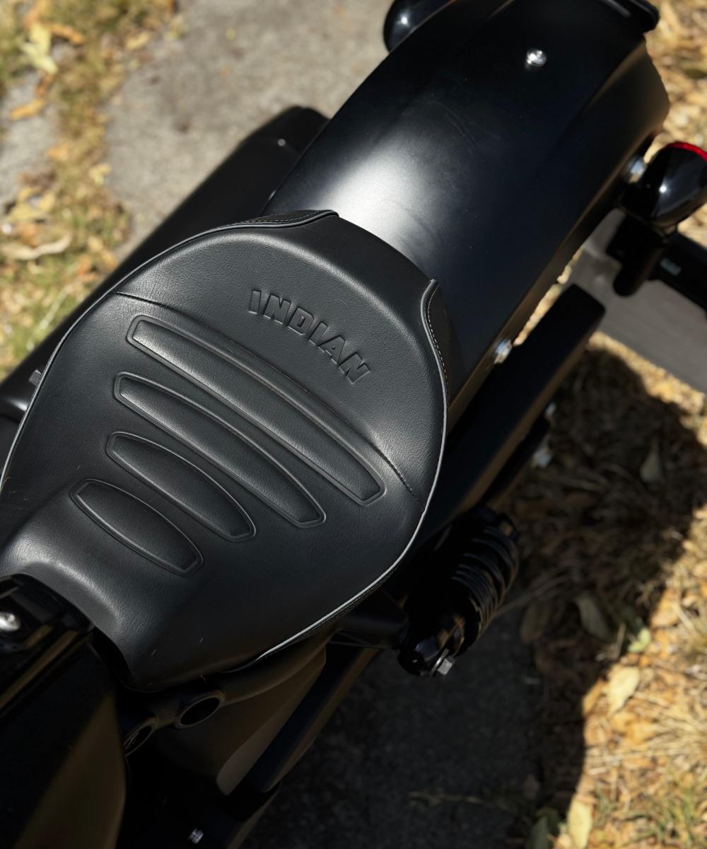 Indian Scout Bobber Limited: estilo rebelde con alma futurista ...